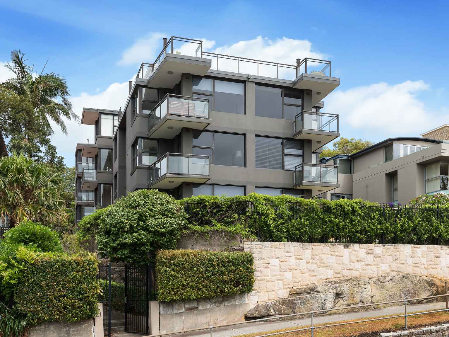 Apartment For Lease - 11/21 Moruben Road Mosman